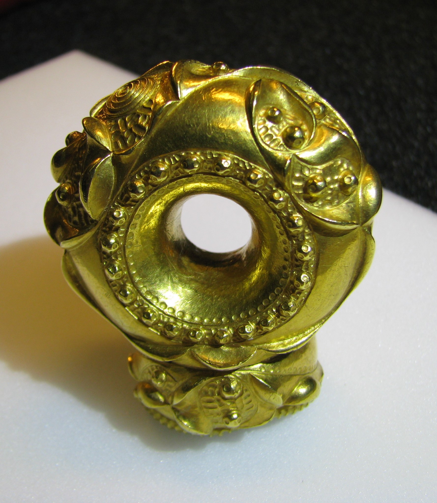 Beyond Snettisham: a reassessment of gold alloy torcs from Iron Age ...